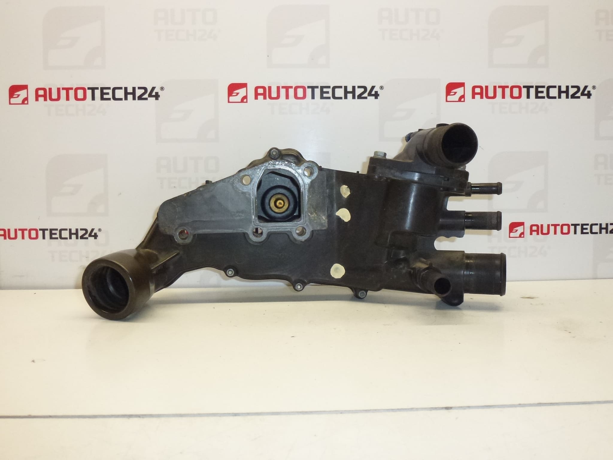 Thermostat housing Citroën Peugeot 9643211880 1336S3 | Citroën Peugeot ...